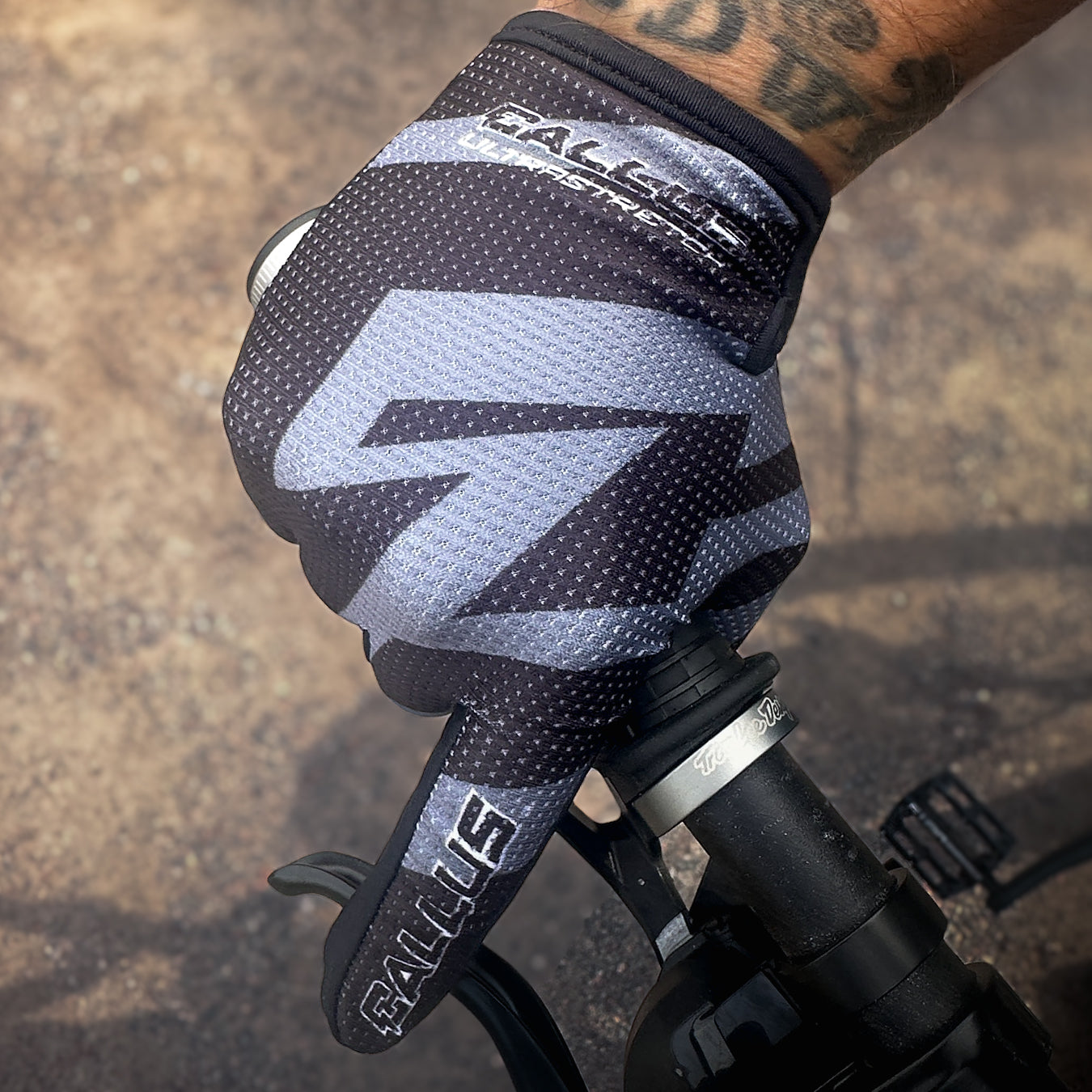 GLOVES – Callus Moto